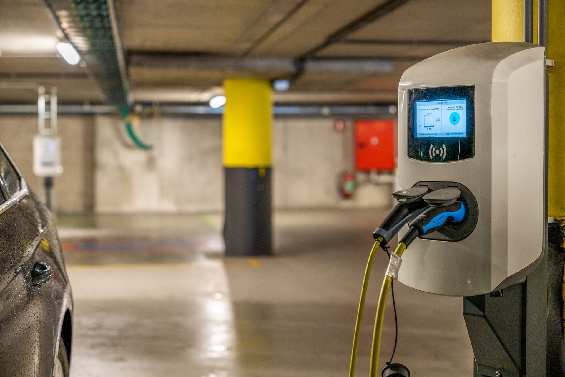 Charging as a service (CaaS): a convenient charging solution for businesses